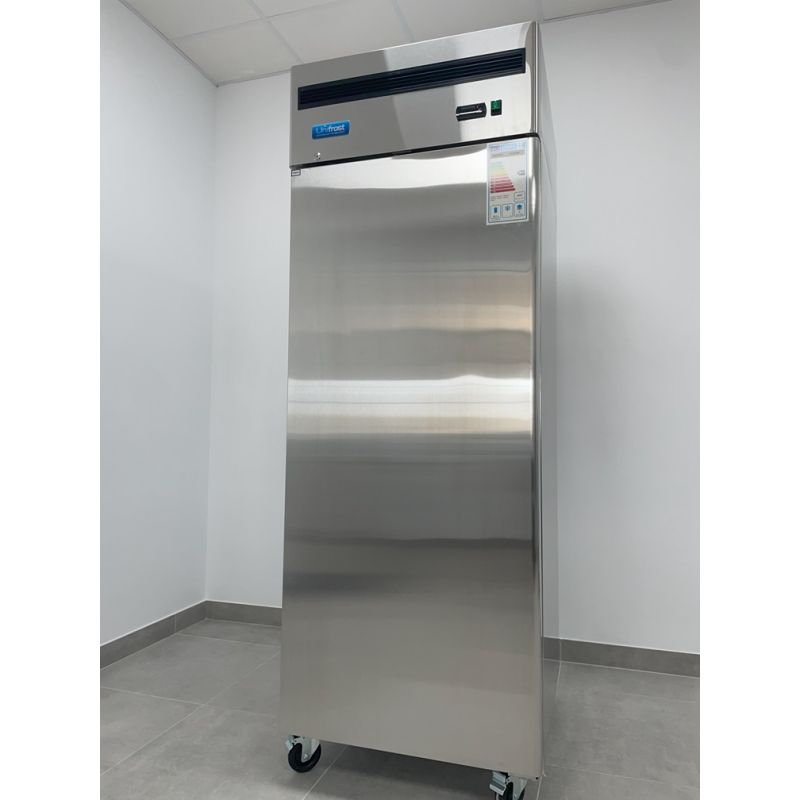 Katerbay. UNIFROST R700SVN LARGE GN UPRIGHT FRIDGE R290