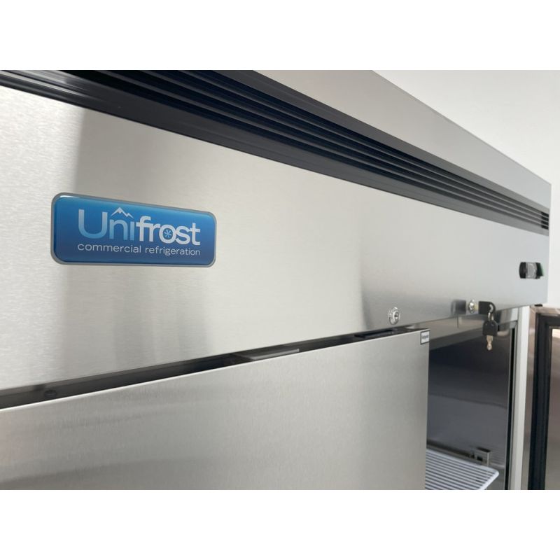 Katerbay. UNIFROST F1300SV DOUBLE DOOR UPRIGHT FREEZER