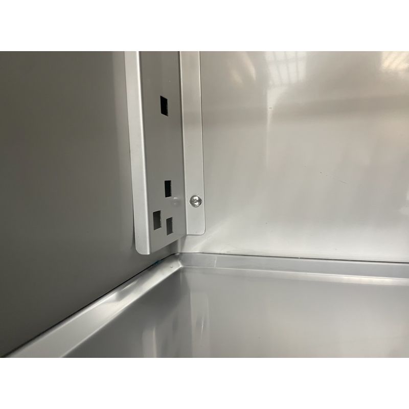 Katerbay. UNIFROST CR1360FT TWO DOOR FLAT TOP COUNTER FRIDGE